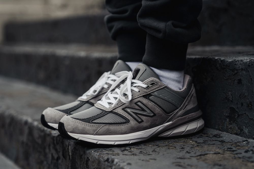 "NEW BALANCE" 5 รุ่นยอดฮิตที่ควรค่าแก่การครอบครอง!